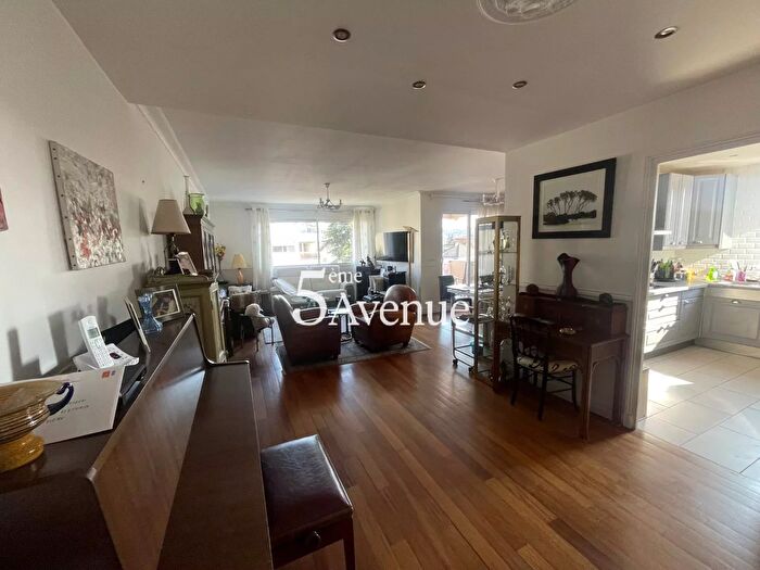 Appartement à vendre - Saint-Maur-des-Fossés, La Varenne - 5 pièces - 3 chambres