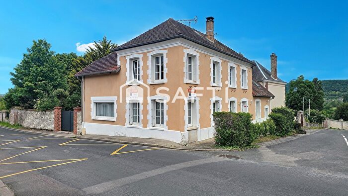 Maison à vendre - Tosny - 8 pièces - 5 chambres
