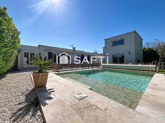 Maison à vendre - Clermont-lHérault - 8 pièces - 5 chambres