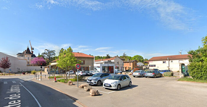 Appartement à vendre - Pusignan - 4 pièces - 3 chambres