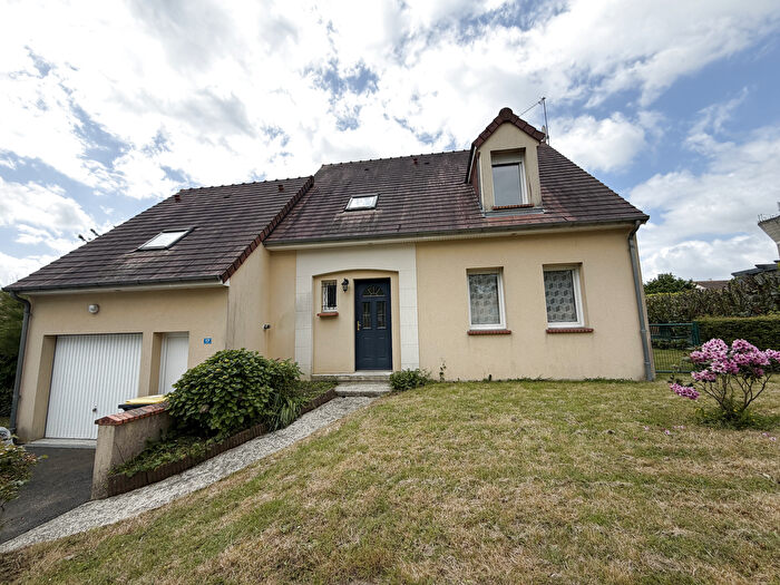 La Bazoge - Maison 6 pièces à louer