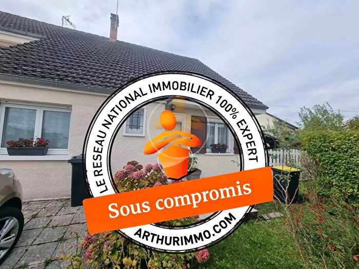 Maison à vendre - Charmes - 6 pièces - 4 chambres