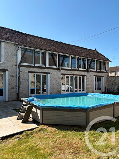 Maison 5 pièces à louer à Bougligny