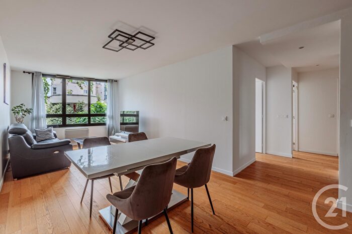 Appartement à vendre - Paris e , Belleville, Saint-Maur - 3 pièces - 2 chambres