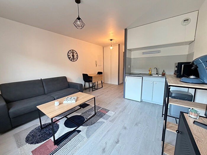 Appartement à louer - Évreux, Centre-ville - 1 pièce
