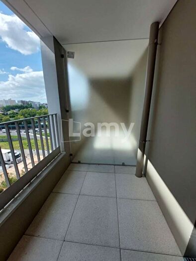 Appartement 4 pièces à louer - Cimetiere, Créteil