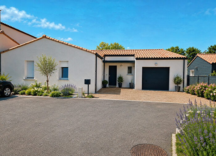 Maison 4 pièces à Olonne-sur-Mer, La Garlière, La Tonelle, Le Caillou Blanc, La Paillotière, à vendre