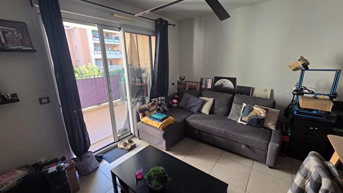 Appartement à vendre - Antibes, Rastines, Super Antibes, Laval, La Fontonne - 2 pièces - 1 chambre
