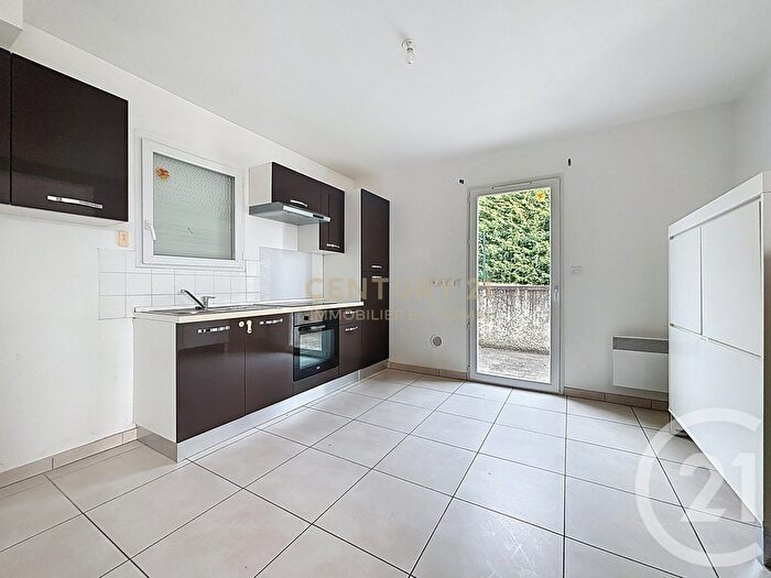 Maison à louer - Bourgoin-Jallieu, Montbernier, Côteaux - 4 pièces - 3 chambres