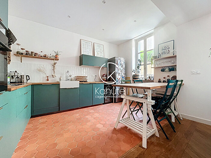 Maison à vendre - Saint-Cyr-au-Mont-dOr - 4 pièces - 3 chambres