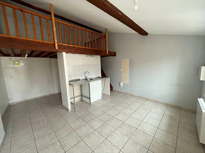 Appartement à louer - Presquîle, Centre ville, Cordeliers, Lyon ème arrondissement - 1 pièce