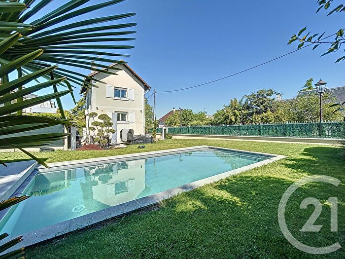 Maison à vendre - Rueil-Malmaison, Jonchere, Malmaison, Saint-Cucufa - 5 pièces - 4 chambres