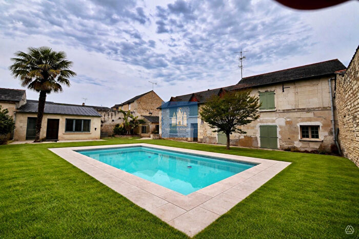 Maison 6 pièces à Antoigné, à vendre