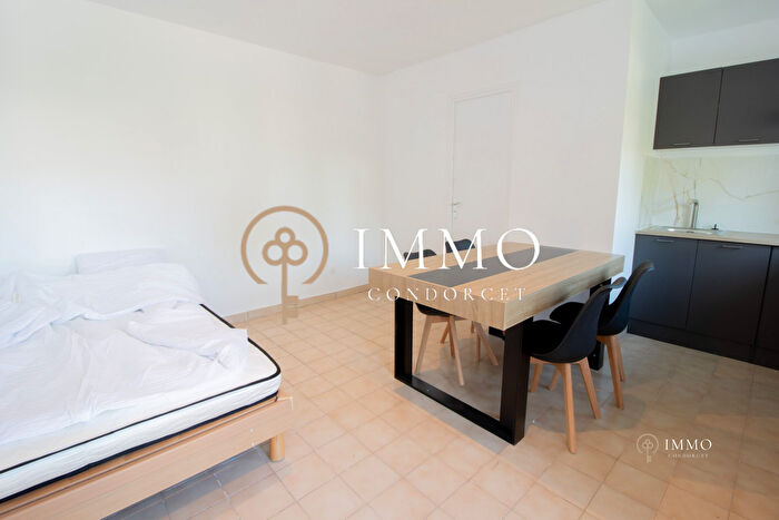 Appartement 1 pièce à louer à Palaiseau, Pileu