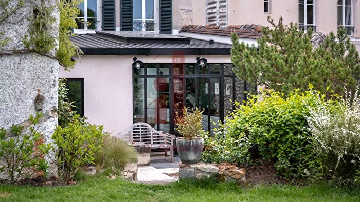 Maison à vendre - Fontainebleau, Provenceaux, Carmel - 9 pièces - 5 chambres