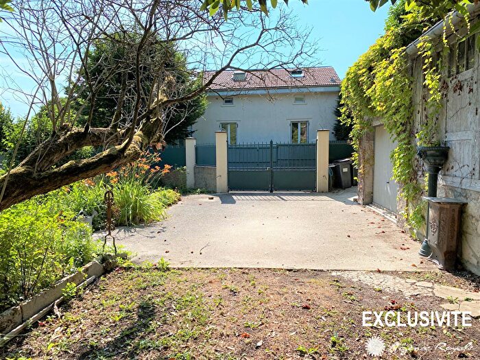 Maison à vendre - Saint-Germain-en-Laye - 5 pièces - 4 chambres