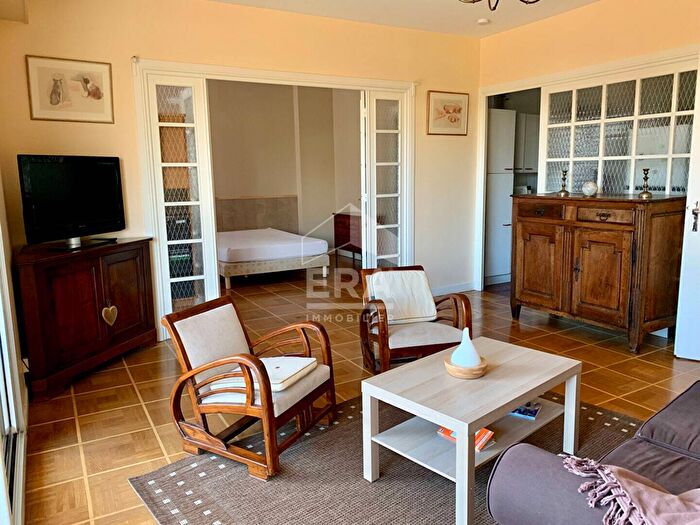 Appartement à louer - Charlier, Écully - 2 pièces - 1 chambre