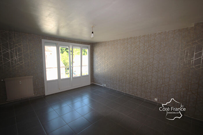 Appartement 4 pièces à vendre à Givet