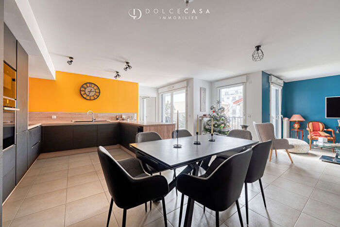 Appartement à vendre - Nogent-sur-Marne, Plaisance - 4 pièces - 2 chambres