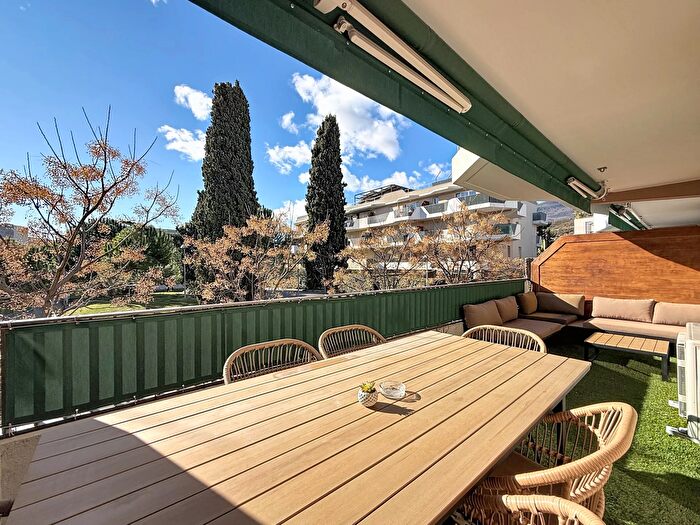 Appartement à vendre - Carros - 2 pièces - 1 chambre