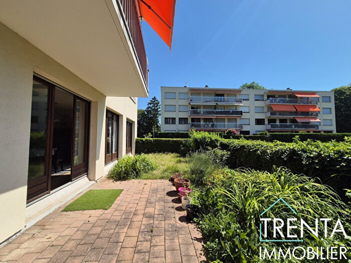 Appartement 5 pièces à Moirans, à vendre