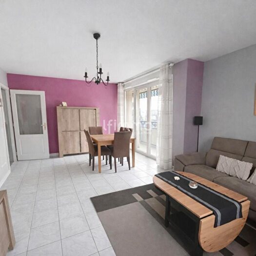 Appartement à vendre - Saint-Louis, Bourgfelden - 4 pièces - 3 chambres