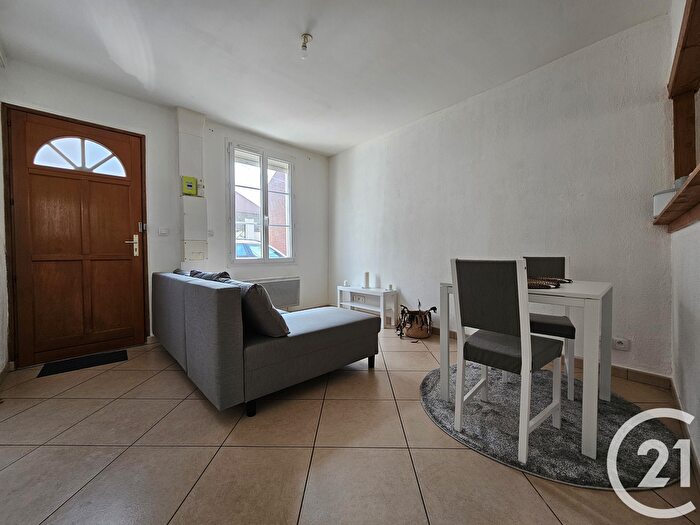 Saint-Just-en-Chaussée : Maison 2 pièces à louer