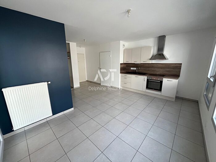 Appartement à louer - Grenoble, Berriat - 2 pièces - 1 chambre