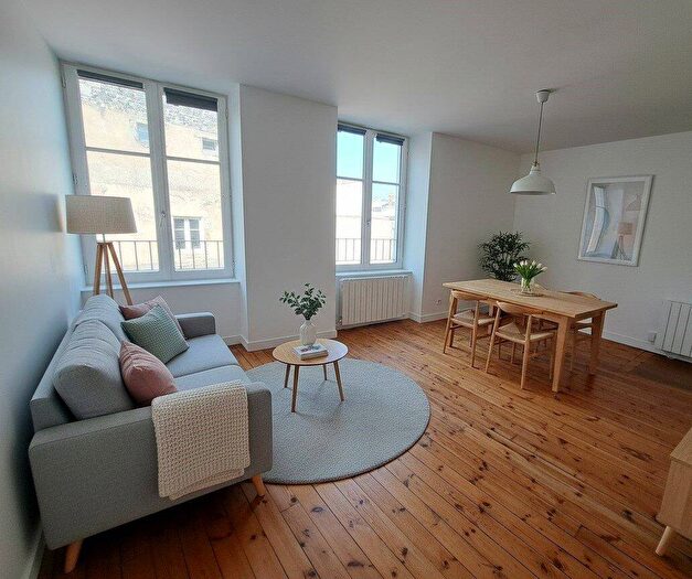 Appartement à louer - Ballainvilliers, Clermont-Ferrand - 3 pièces - 2 chambres