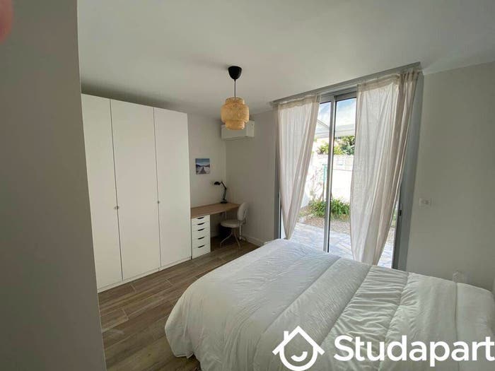 Saint Augustin, Tauzin, Alphonse Dupeux, Bordeaux : Appartement 1 pièce à louer