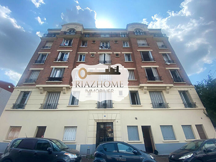 Appartement à vendre - Le Bourget, Centre-ville - 2 pièces - 1 chambre