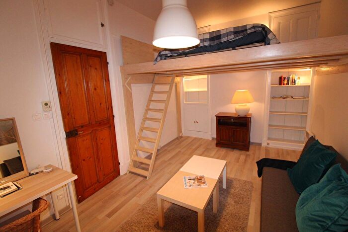 Appartement à louer - Berriat-Ampere, Grenoble - 1 pièce