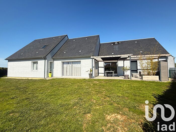 Maison à vendre - Yèvres - 8 pièces - 5 chambres