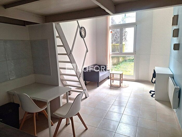 Les îles, Metz - Appartement 1 pièce à louer
