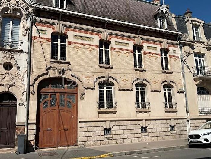 Maison 7 pièces à vendre - Châlons-en-Champagne, Rive gauche