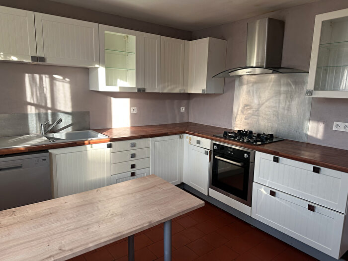 Maison à vendre - Sougy-sur-Loire - 6 pièces - 5 chambres