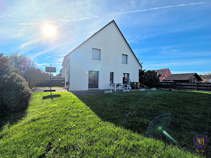 Maison 5 pièces à Blotzheim, à louer