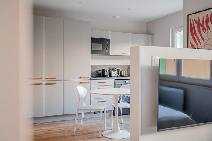 Appartement 1 pièce à Allies-Clos dOr, Grenoble, à louer