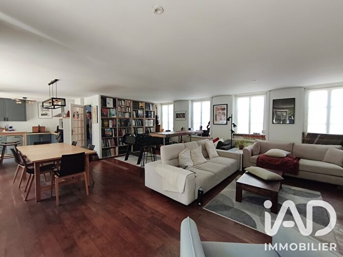 Roncq, Centre-ville, Plat Vinage : Maison 7 pièces à vendre