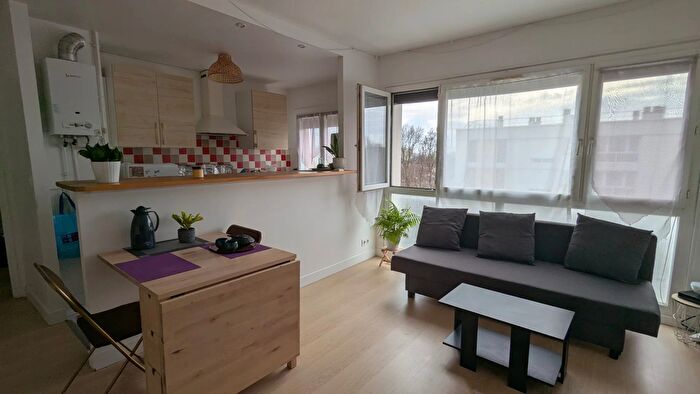 Appartement 3 pièces à louer à Thiais, Centre-ville
