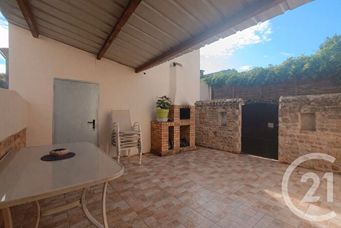 Maison à vendre - Sainte-Colombe-sur-lHers - 6 pièces - 4 chambres