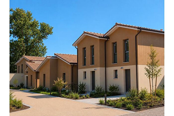 Lacanau, Lacanau ville, Centre-ville - Maison 4 pièces à vendre