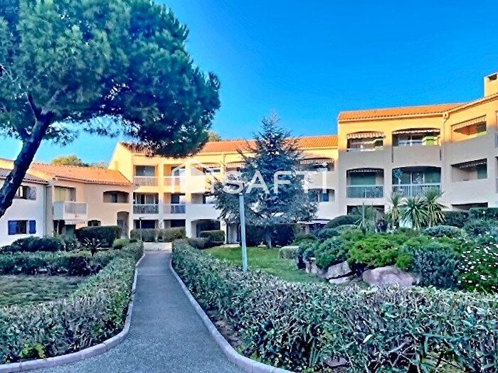 Appartement à vendre - Saint-Raphaël, Santa-Lucia - 3 pièces - 2 chambres