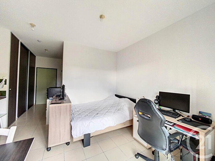 Appartement à louer - Juvignac - 1 pièce