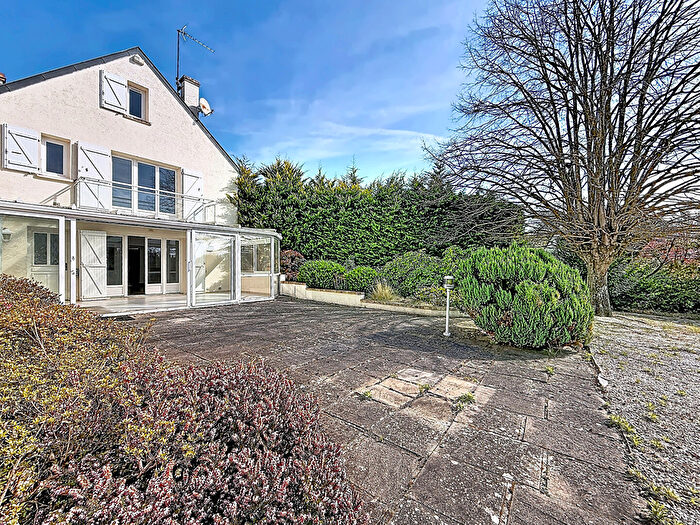 Maison à vendre - Jouars-Pontchartrain - 5 pièces - 4 chambres