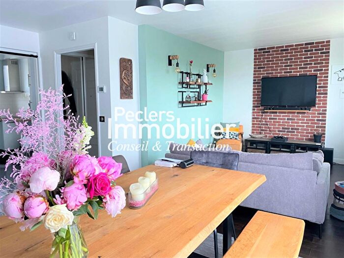 Appartement à louer - Rueil-Malmaison, Plateau - 3 pièces - 2 chambres