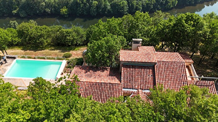 Maison à vendre - Puy-lévêque - 7 pièces - 3 chambres