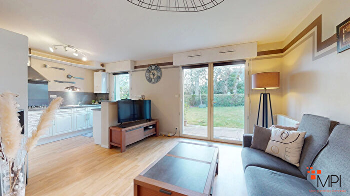 Appartement à vendre - Le Rheu - 3 pièces - 2 chambres