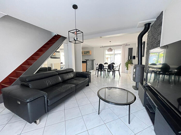 Maison à vendre - Tremblay-en-France - 5 pièces - 4 chambres