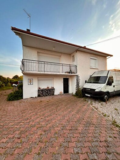 Maison à vendre - Saint-Astier - 8 pièces - 5 chambres